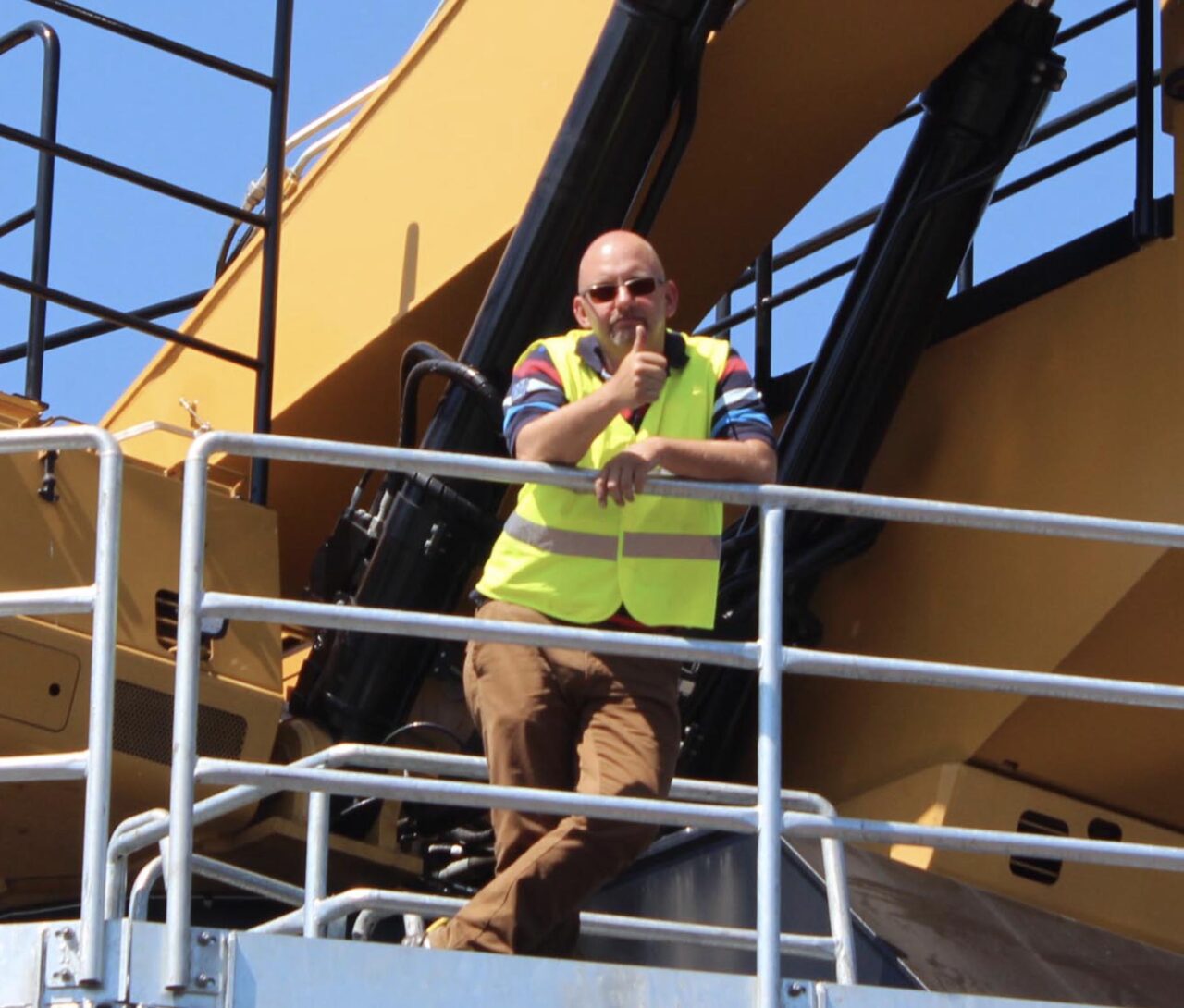 About us - Multidocker